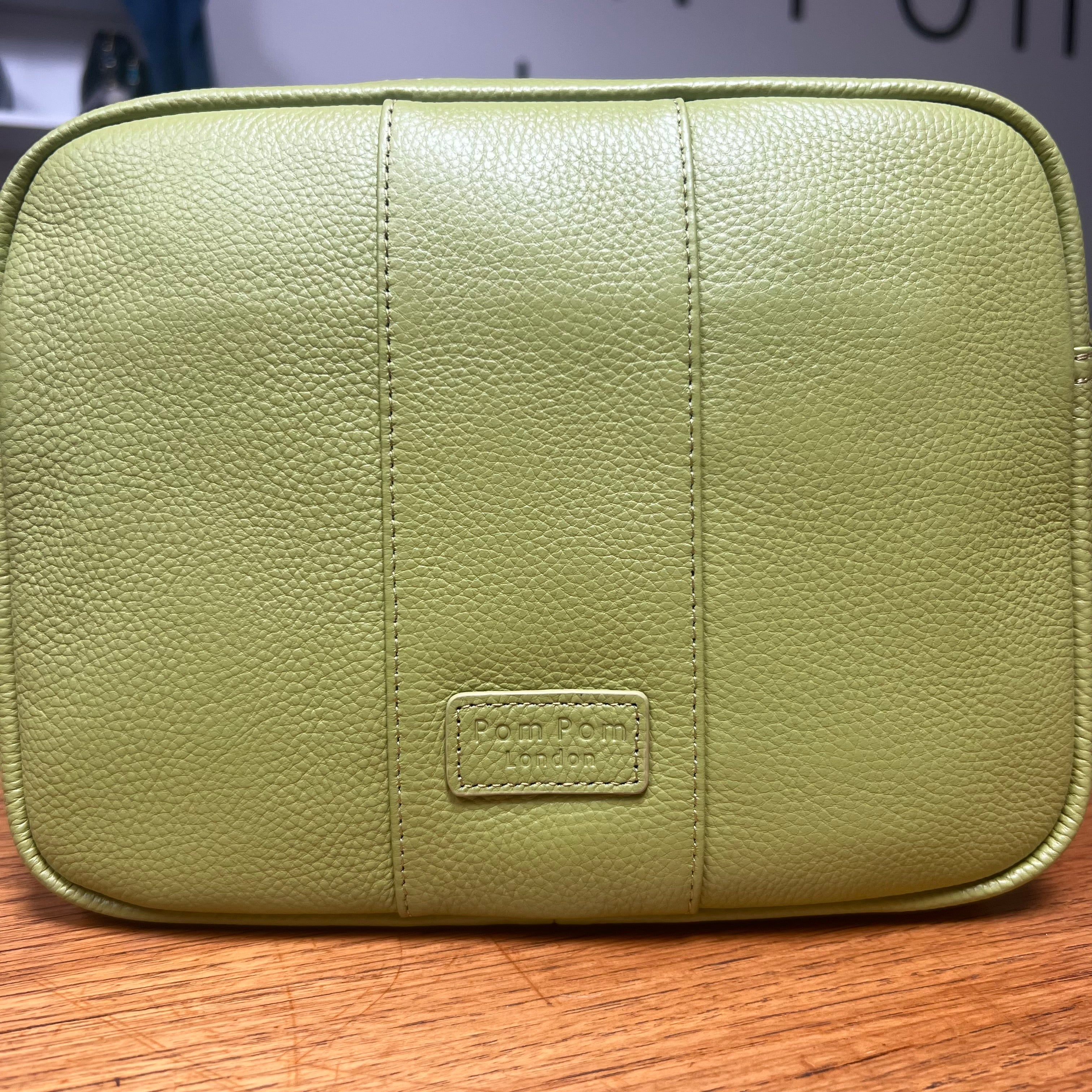 Pom Pom London Samples and Seconds